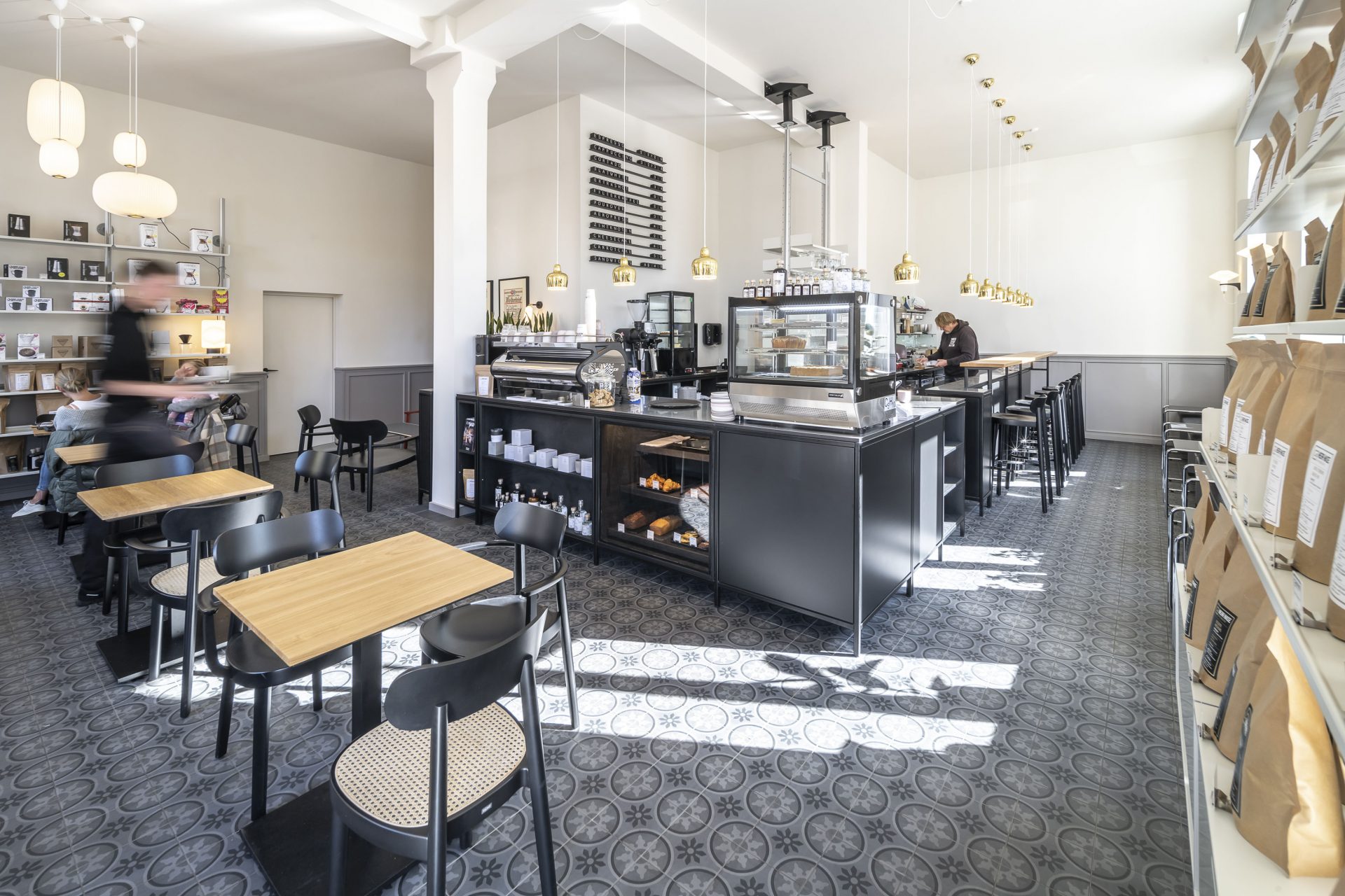 Viennese coffee house - A modern take on culture: - The Art of Design ...