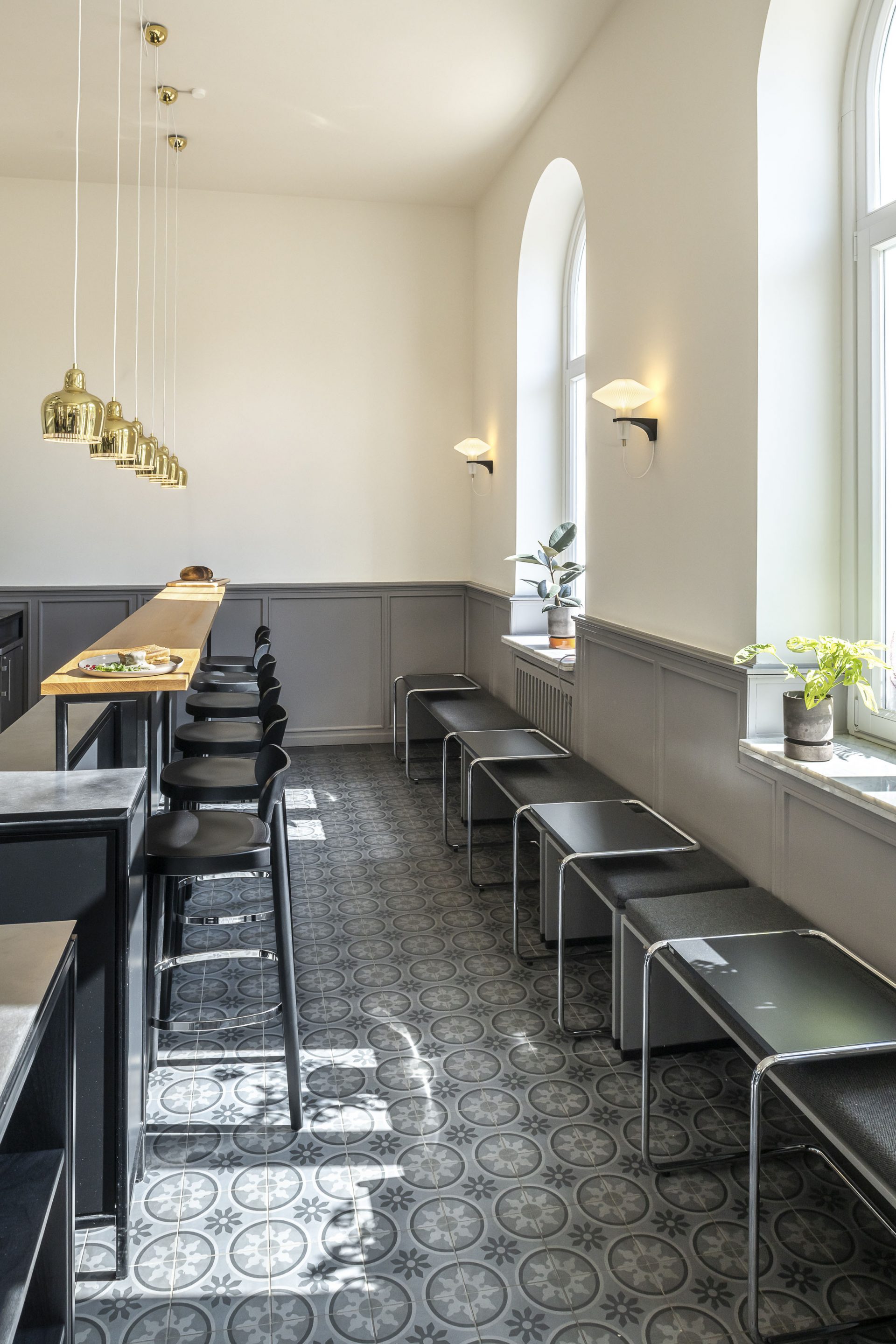 Viennese coffee house - A modern take on culture: - The Art of Design ...