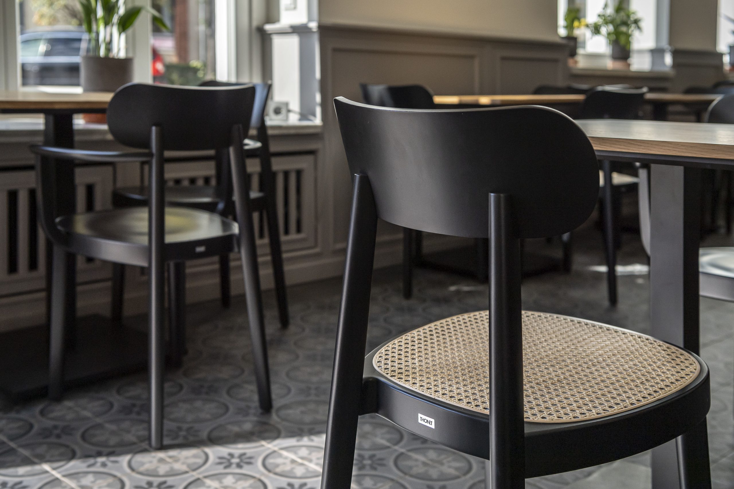 Viennese coffee house - A modern take on culture: - The Art of Design ...