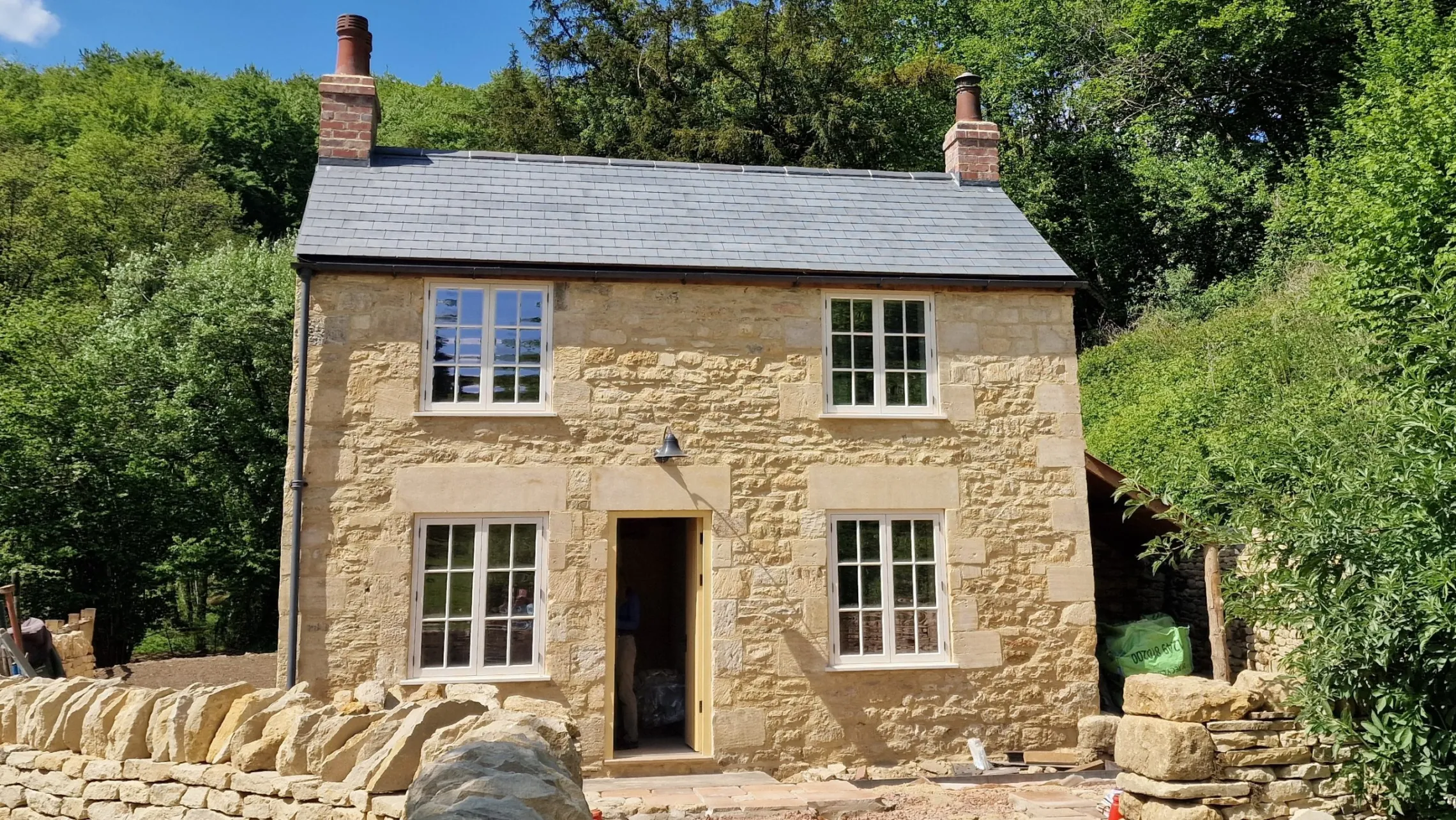 PV Slate on grade 2 listed cottage - The Art of Design Magazine